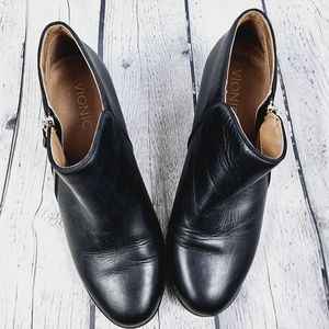 Vionic | Shoes | Vionic Jolene Leather Side Zip Heeled Comfort Ankle ...